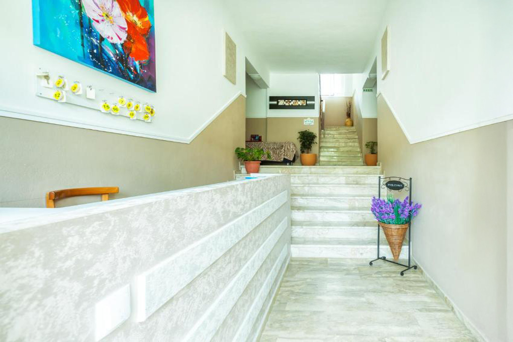 Lemon Garden Villa Pefkohori - Villas in Greece - Welcome to Greece